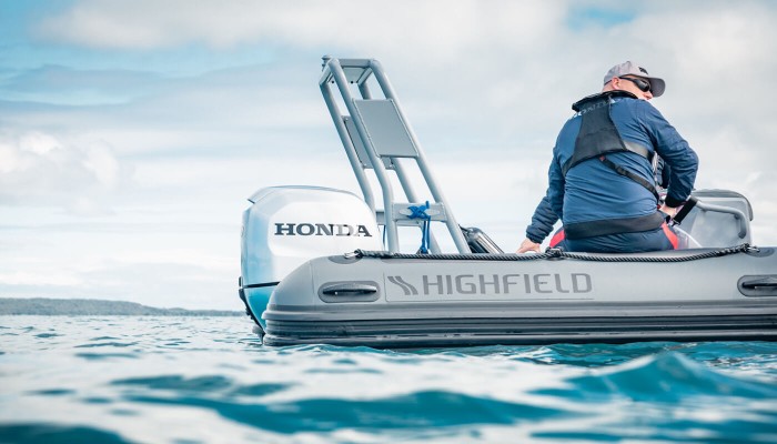 100HP Honda 4-Stroke Outboard (BF100) | Honda Marine
