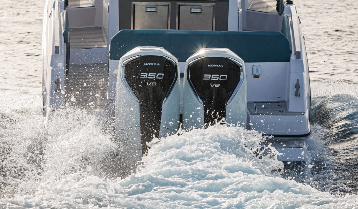 350HP Honda V8 4-Stroke Outboard (BF350) | Honda Marine