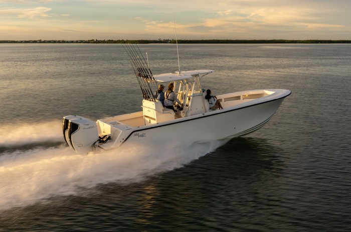 350HP Honda V8 4-Stroke Outboard (BF350) | Honda Marine